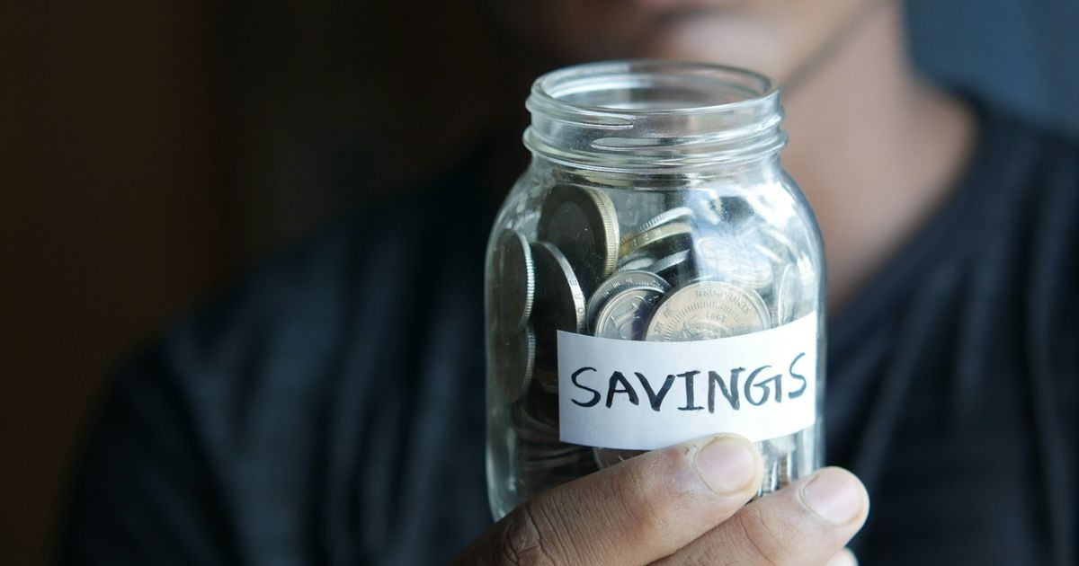 Comparing Savings Accounts: Interest Rates, Access Features, and Fees ...
