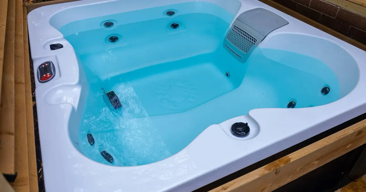 Walk-In Tubs: Compare Features & Options | W3Catalog